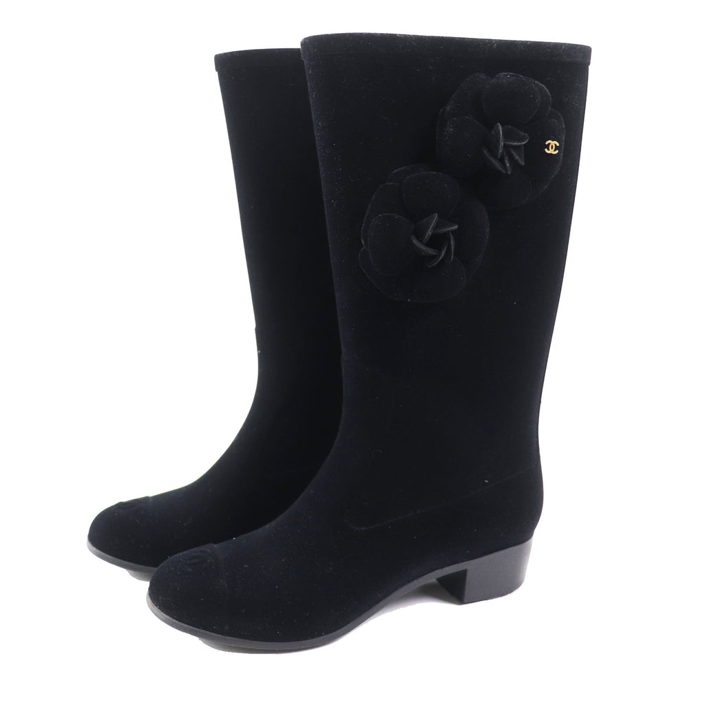 CHANEL Black boots Women Camellia low heel velour boots with COCO Mark ...